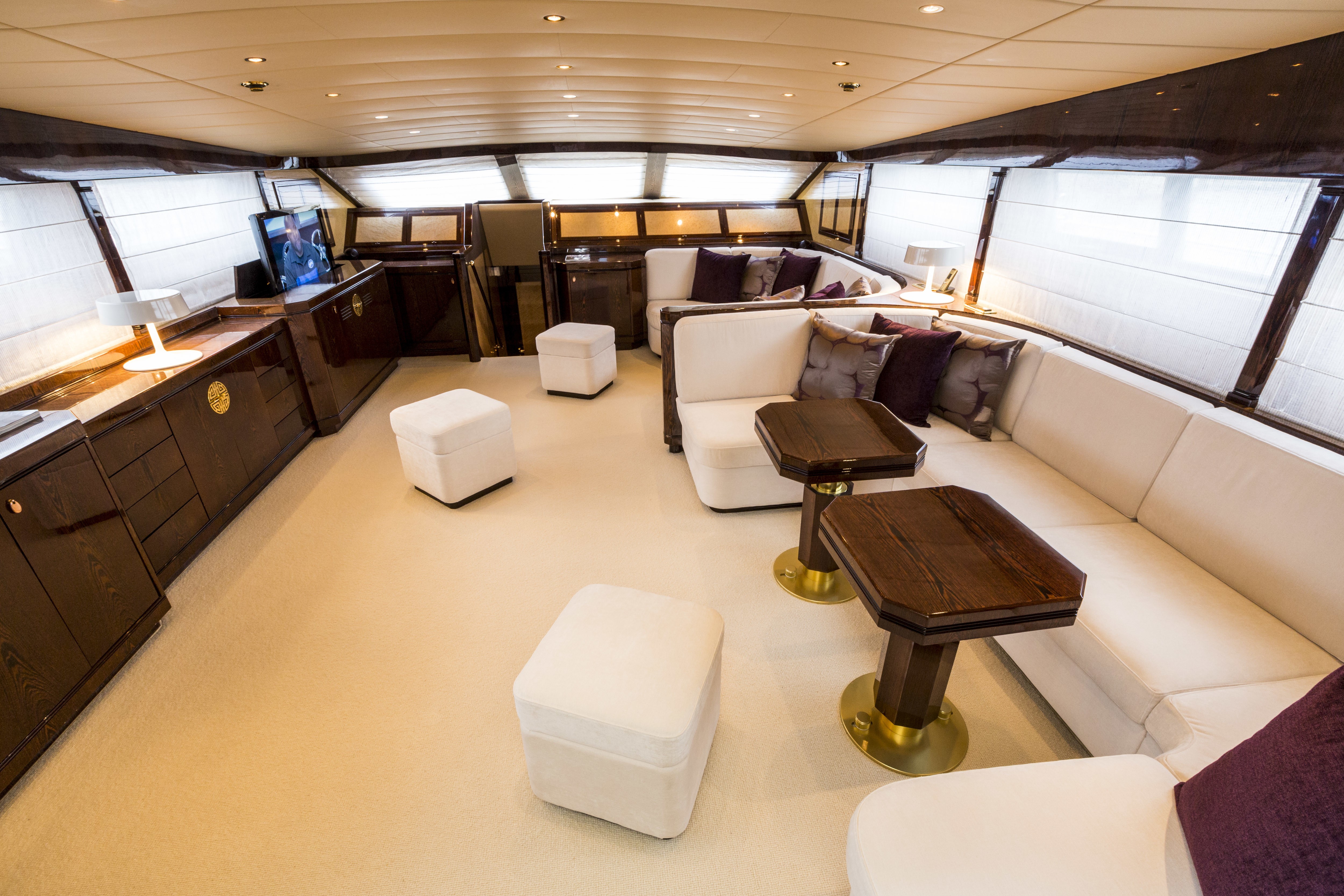 Yacht SEA DIAMOND, Overmarine Mangusta (Rodriguez Group) | CHARTERWORLD ...
